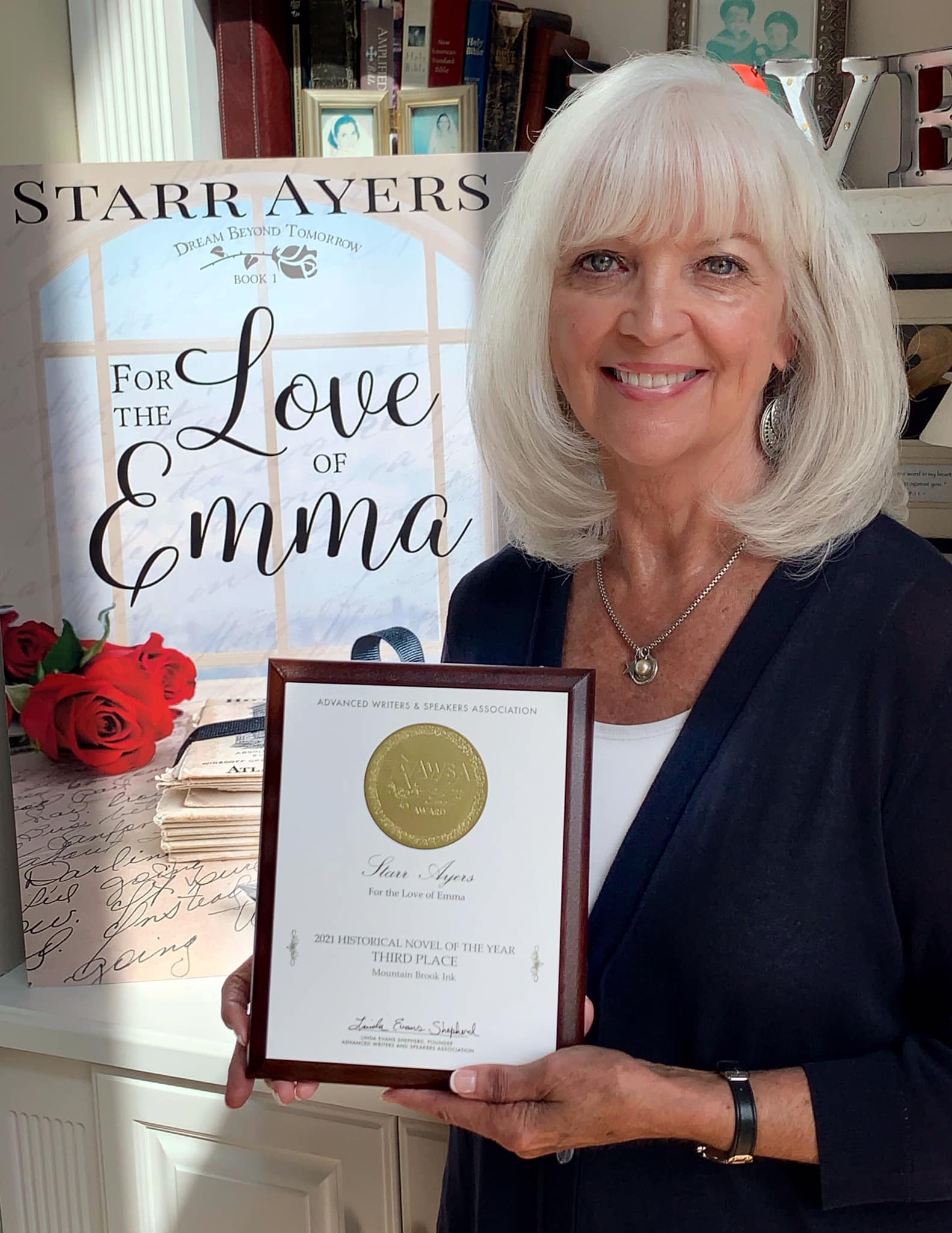 AWARDS - Starr Ayers, Author